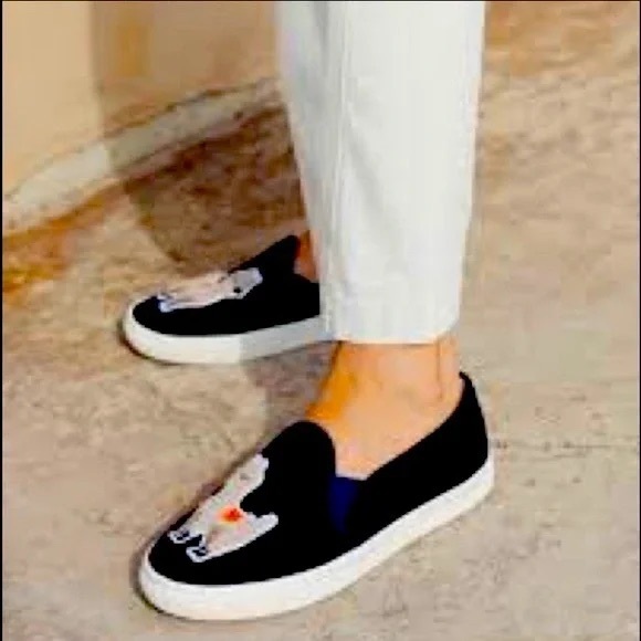 Soludos | Shoes | Soludos Womens Blue Velvet Llamasmoking Slippers Sz75 ...